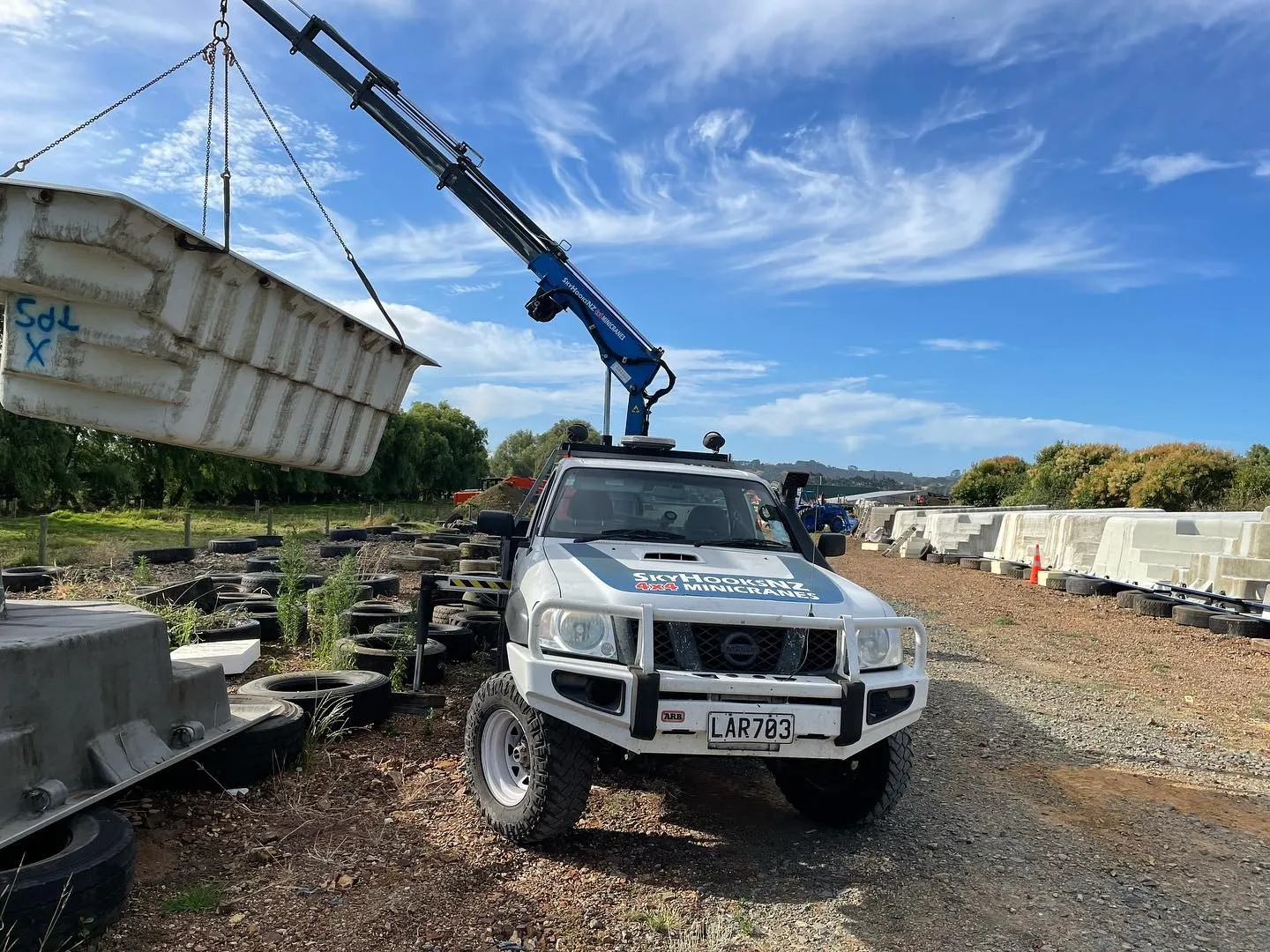 Mini Crane Hire Tauranga, Rotorua, Hamilton | Small Lift Services